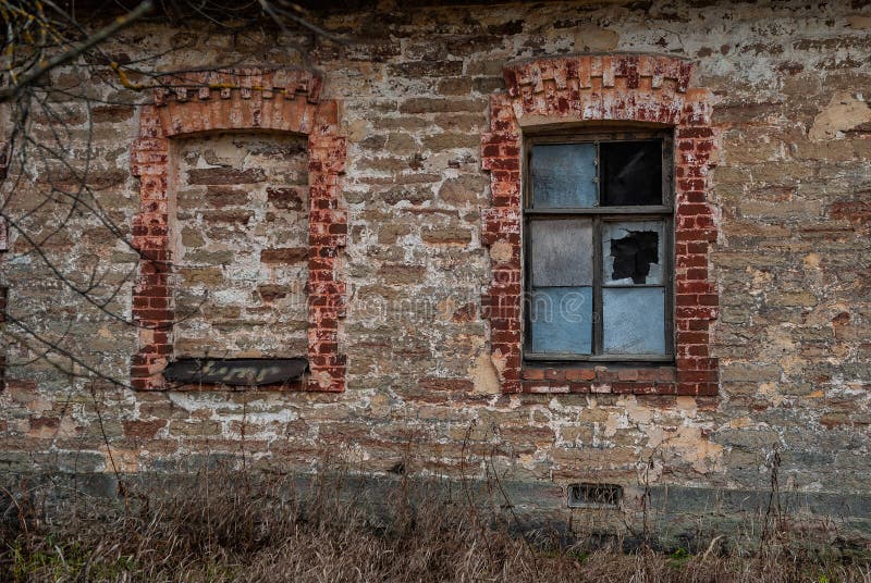Old Rustic Two Windows on the Ancient Abandoned Brick House Stock Photo ...