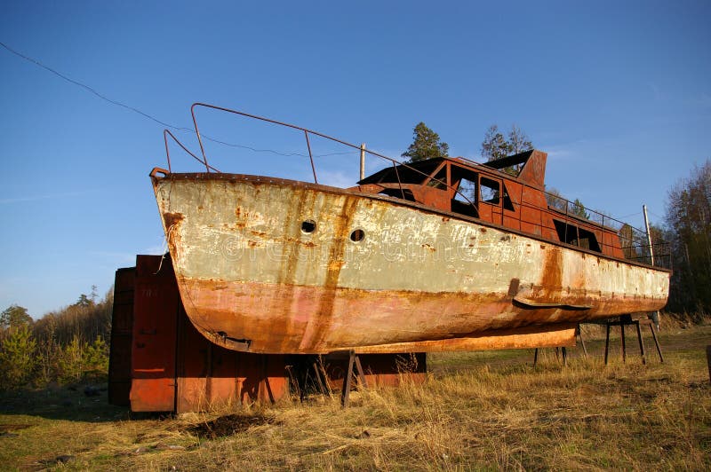 Old rusty boat stock photo. Image of used, ocean, unusable - 9678294