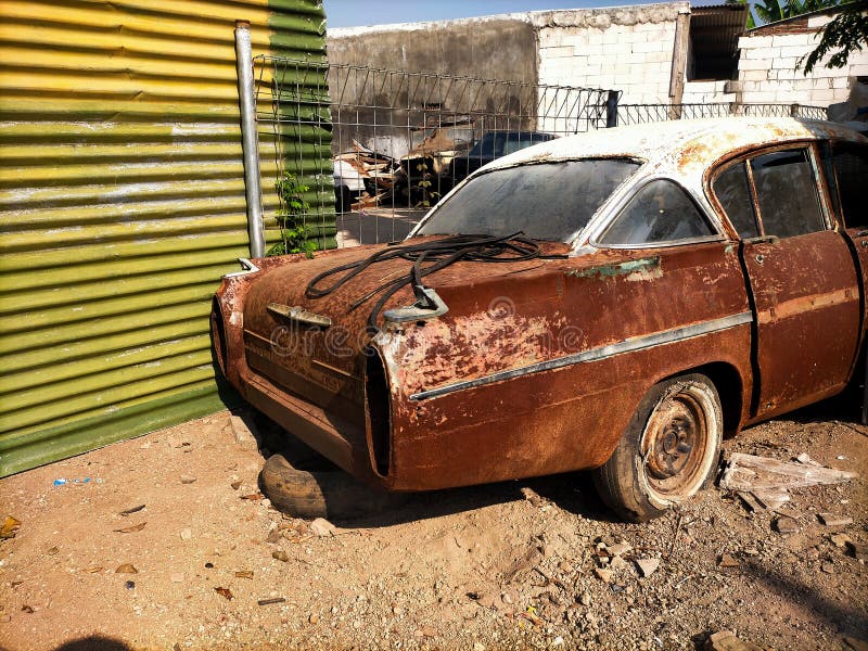 Old Rusty Car in the Workshop Stock Photo - Image of rusty, work: 225182012