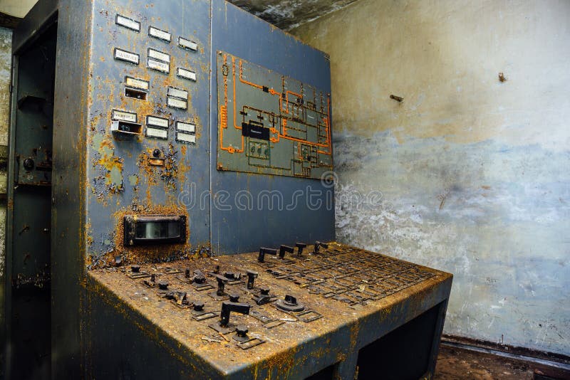 Old Rusty Control Panel in Old Underground Military Bunker Stock Photo ...