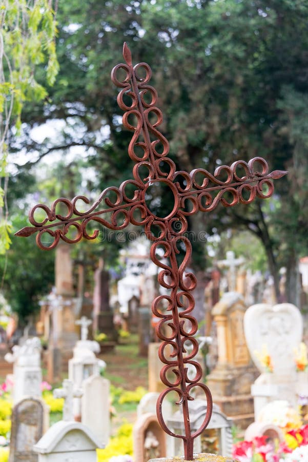 Old Rusty Cross stock photo. Image of barichara, grave - 80348166