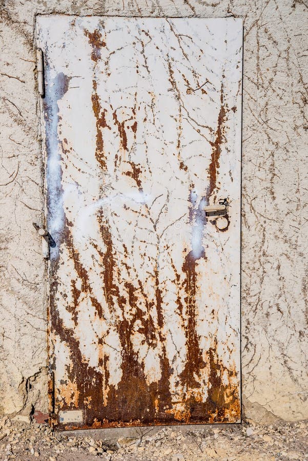 Old rusty door on a barn stock photo. Image of closed - 289564292