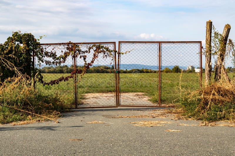 Old Rusty Gate Locked with Padlock Stock Photo - Image of guard, close ...