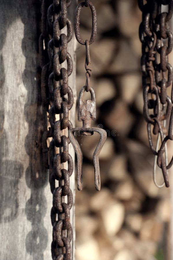Old rusty iron chain stock photo. Image of bound, connection - 62315922