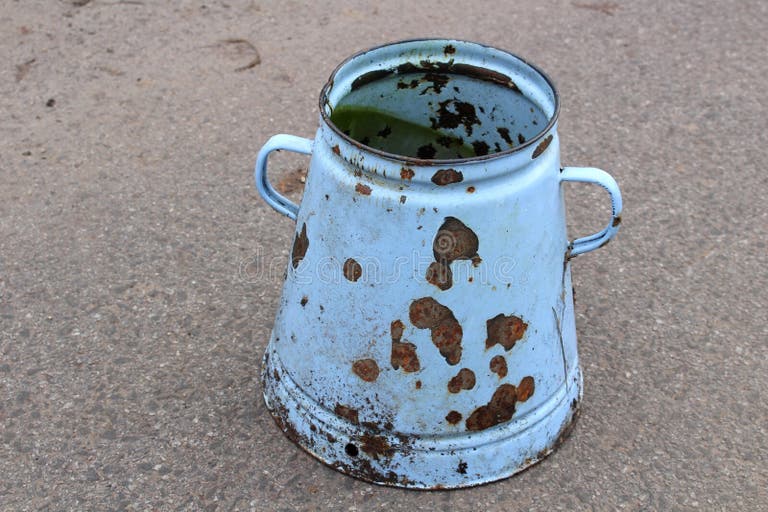 Old Rusty Po stock image. Image of rust, antique, food - 64629299