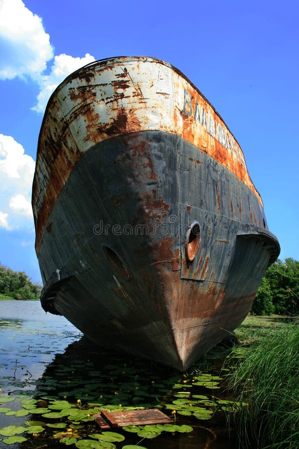 Old rusty ship stock image. Image of scratches, roll - 19046009