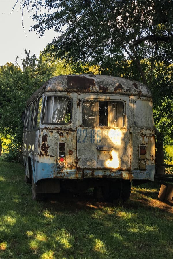 240 Old Rusty School Bus Stock Photos - Free & Royalty-Free Stock ...