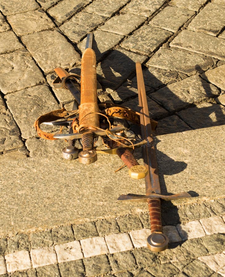 Rusty Vintage Design Metal Chain Stock Image - Image of loop, safety ...