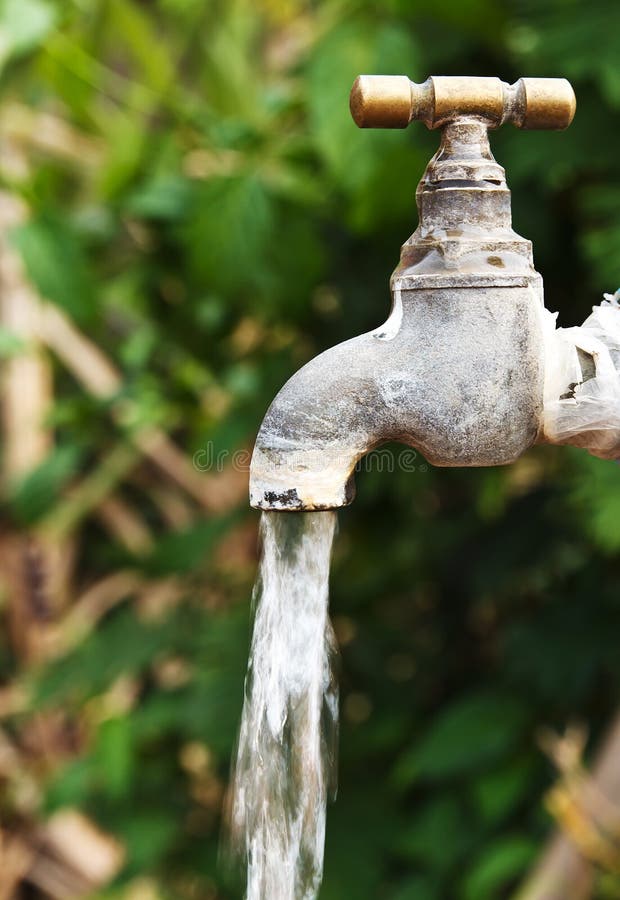 Old Rusty Tap Leaking Water Stock Photo - Image of cold, plug: 31008864