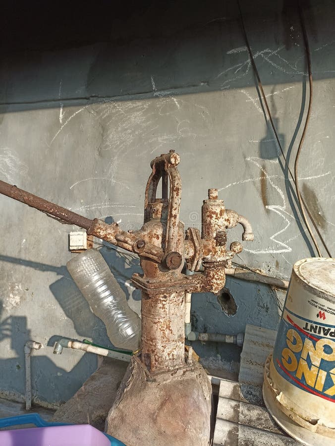 Old Rusty Gas Pump in Nelson Nevada Ghost Town Editorial Stock Image ...