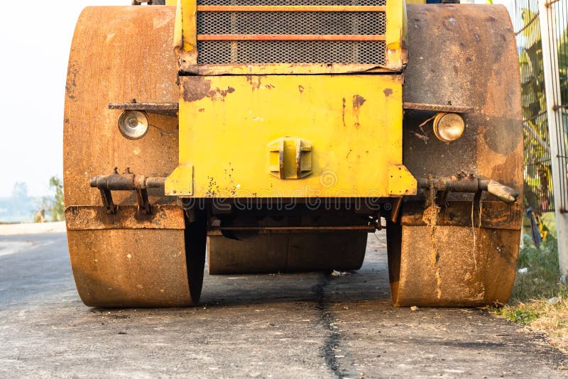 Old Rusty Yellow Road Roller Front Side Close View Stock Image - Image ...