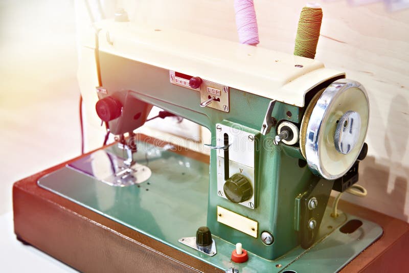 Old sewing machine stock image. Image of factory, cotton - 124340257