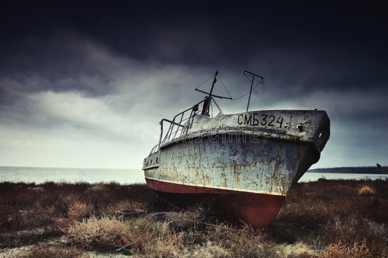 Old ship rusting on land editorial photography. Image of land - 81753202