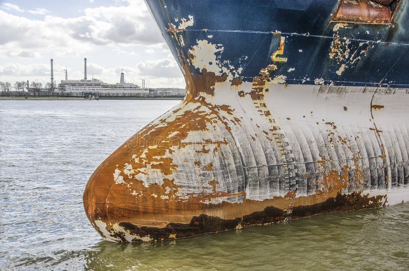 Draft ship stock image. Image of sailing, cargo, anchored - 32838235