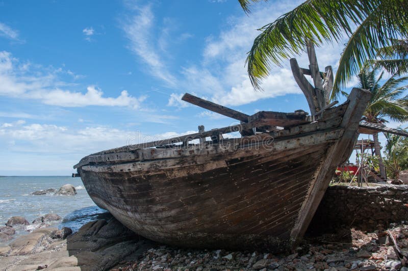An Old Shipwreck or Abandoned Shipwreck Stock Photo - Image of decay ...
