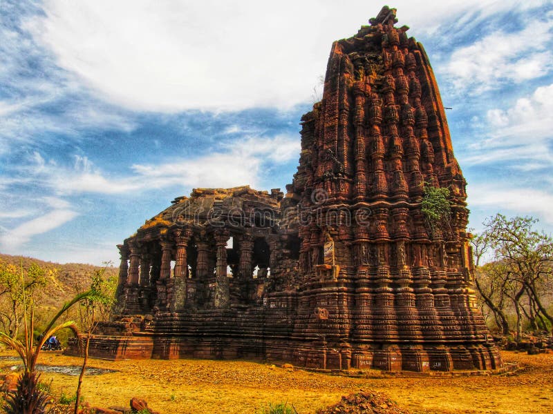 Old Shiv temple in India stock image. Image of beautiful - 180913401