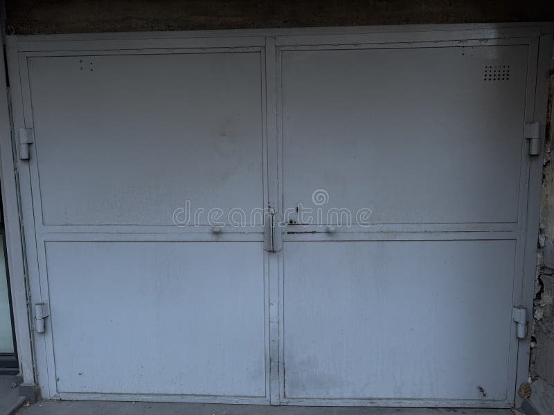 Old Silver Garage Gates City Stock Photos - Free & Royalty-Free Stock ...