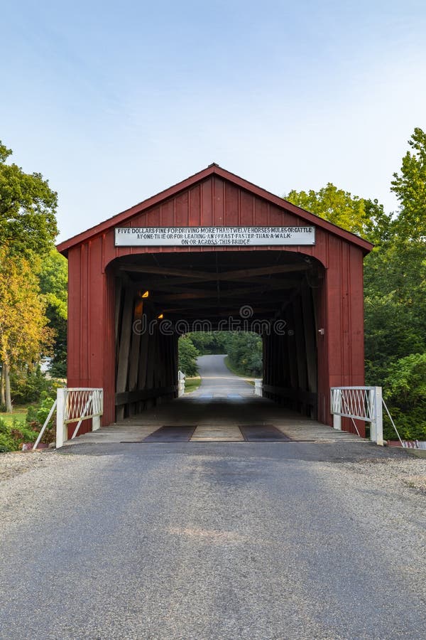 Old Red Covered Bridge stock photo. Image of road, river - 125078748