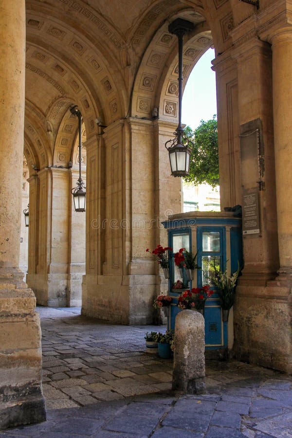 Old Small Flower Shop between Column of Beautiful Building Editorial ...
