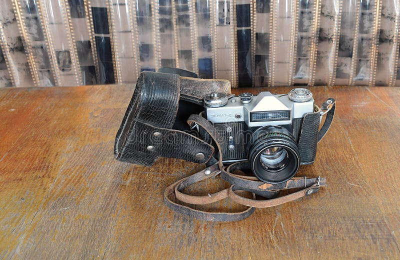 .Old Soviet Film Camera Zenit E Editorial Image - Image of optical ...