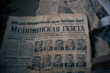 439 Soviet Newspaper Stock Photos - Free & Royalty-Free Stock Photos ...
