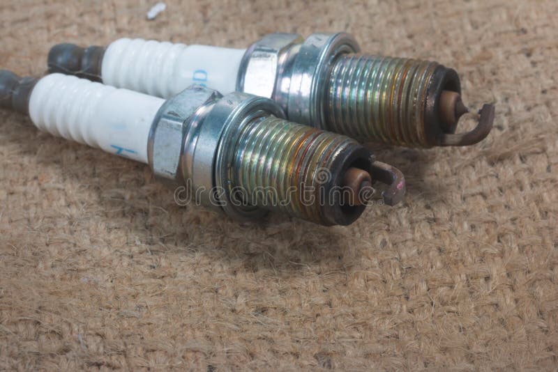 Old Spark plugs stock image. Image of plugs, mechanical - 109726121