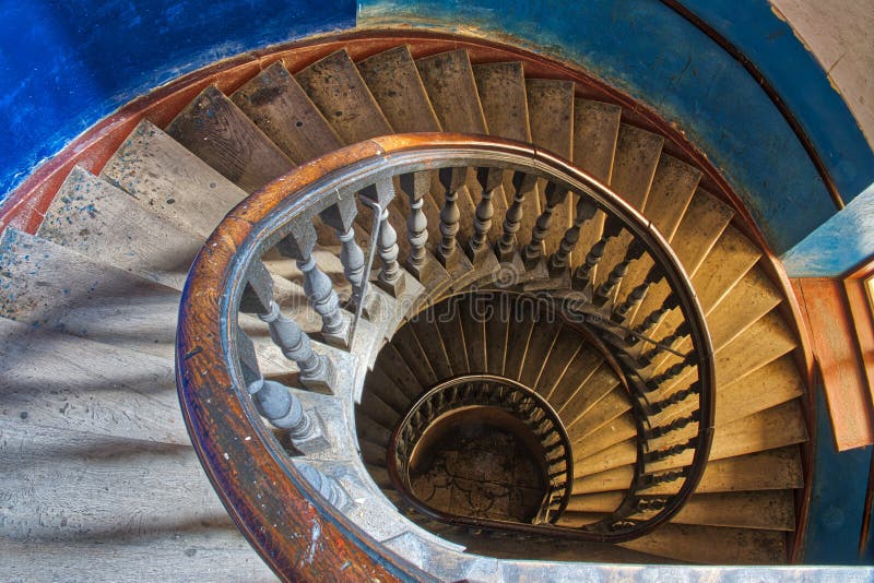Old spiral staircase editorial image. Image of spiral - 242231685