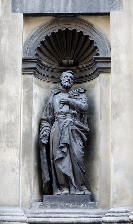 Old statue. stock photo. Image of antique, niche, arch - 45368104