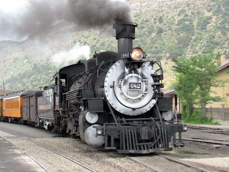 Old steam engine editorial image. Image of trees, national - 130096625