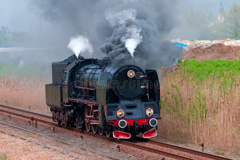 Old steam locomotive stock image. Image of heritage, engine - 14176315