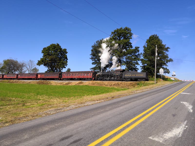 Old steam train moving stock image. Image of moving - 157889775