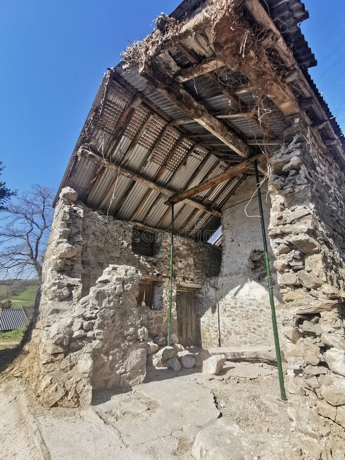 Old stone barn Wales stock image. Image of rock, ruins - 253879227