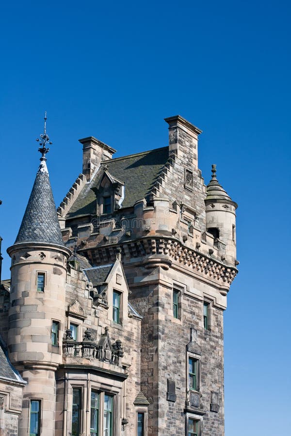 Arcitecture of Edinburgh stock image. Image of roof, cities - 30309141