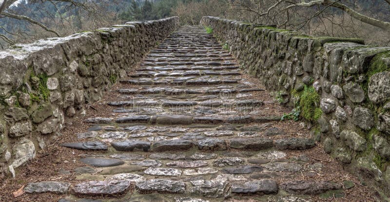 Old stone bridge stock image. Image of thessaly, epirus - 53304539