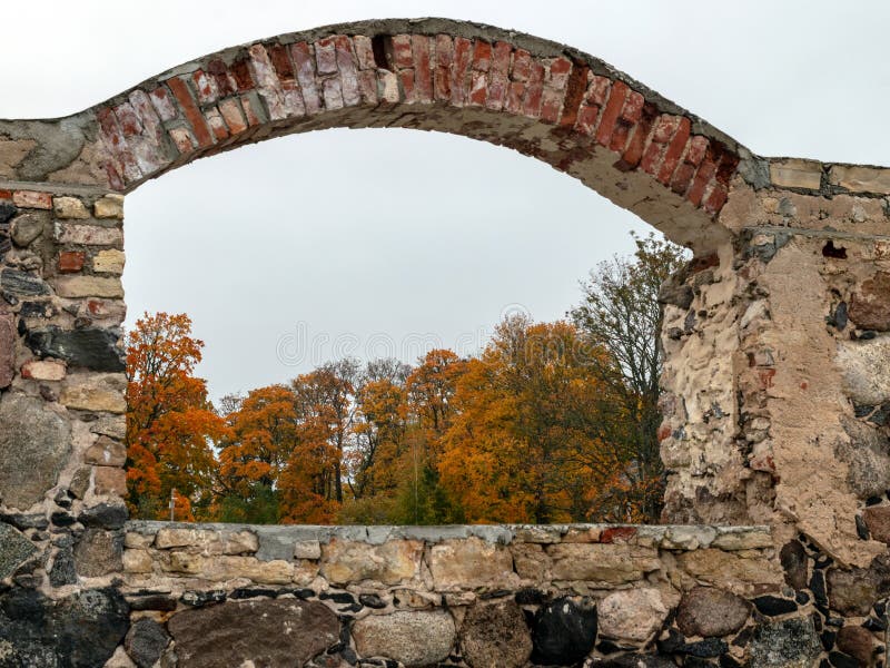 Old Stone Building with Round Arched Windows Stock Image - Image of ...