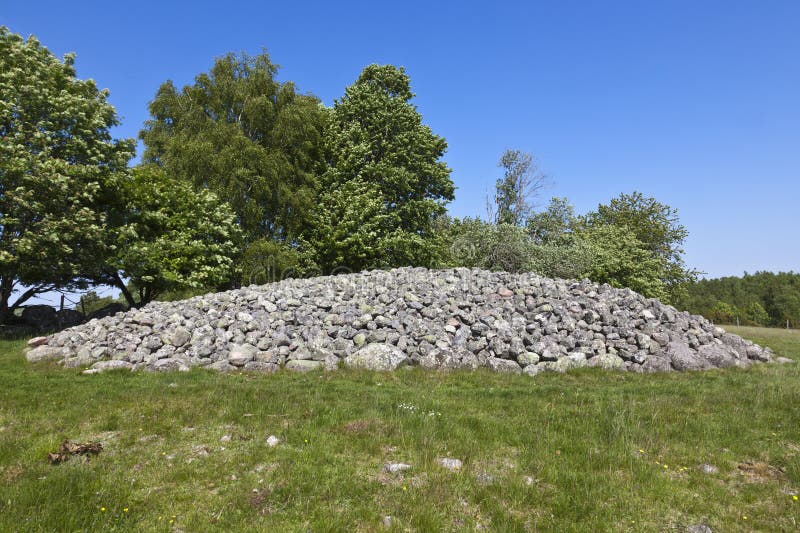 Old stone cairn grave stock image. Image of sweden, rock - 23536873