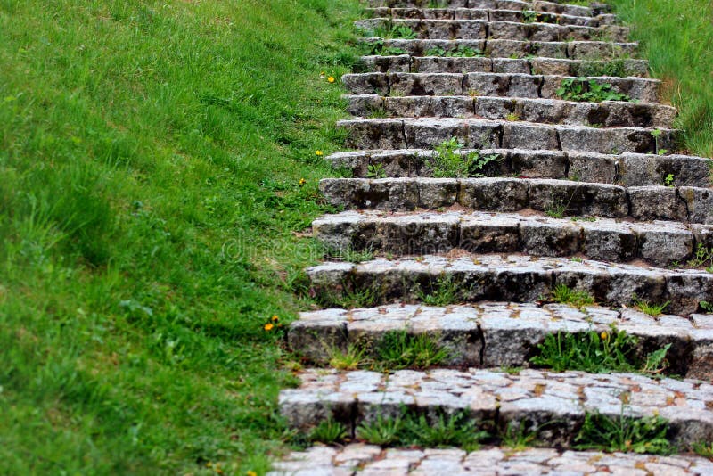 Old Stone Stairs on Green Grassy Slope Stock Photo - Image of moss ...