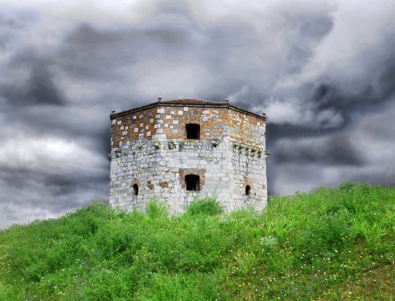 42,862 Fortress Tower Roof Stock Photos - Free & Royalty-Free Stock ...