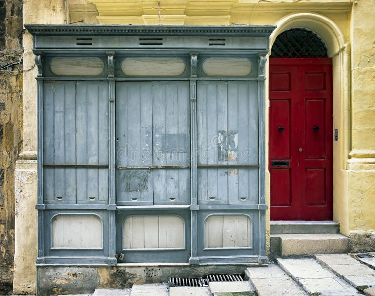 841 Old Fashioned Store Window Stock Photos - Free & Royalty-Free Stock ...