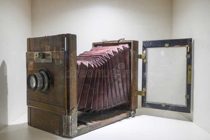 Old Style Bellows Camera on Display in the Exhibition Hall Stock Photo ...