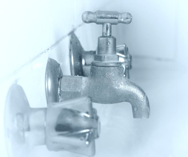 Old tap stock photo. Image of shortage, liquid, faucet - 28074322