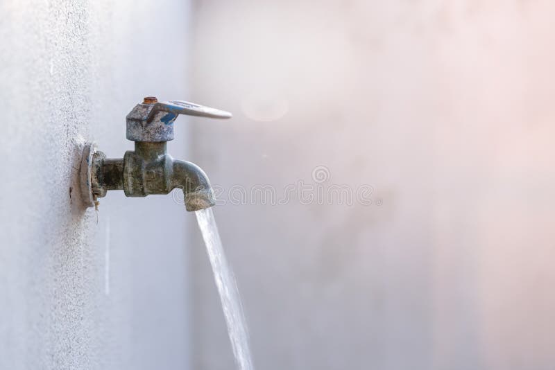 Old Tap Opening Running Water Saving Concepts Stock Photos - Free ...