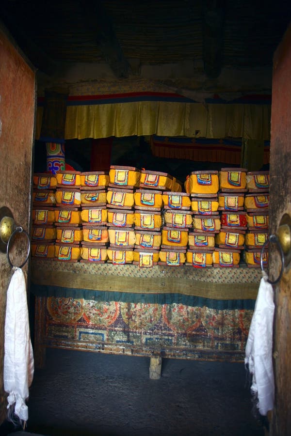 Old Tibetan Books in Gompa of Bardan Monastery Stock Image - Image of ...