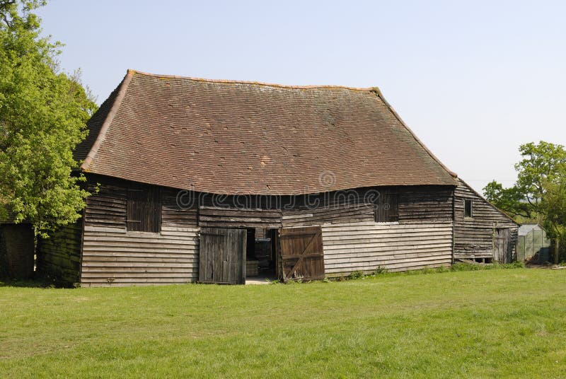 Old timber barn stock image. Image of tile, wooden, rural - 20272261