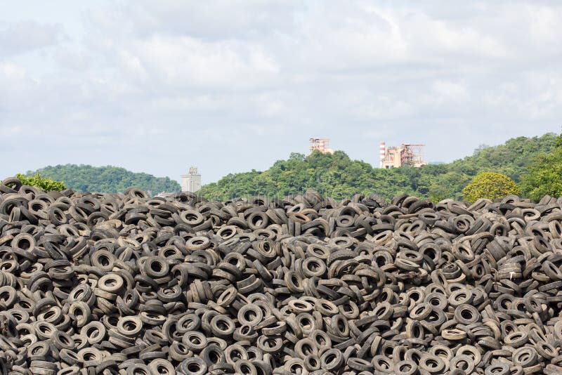 Suv Chopped Tire Stock Photos - Free & Royalty-Free Stock Photos from ...