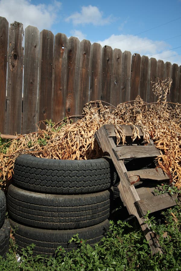Old Tires & Wood Pallet & Fence Stock Photo - Image of tires, dead: 6952668