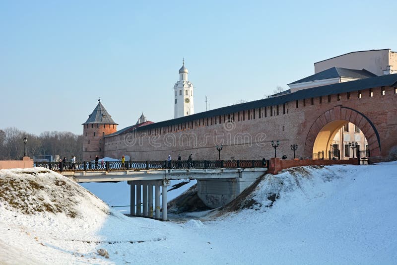 Old Towers of Novgorod Kremlin Editorial Photo - Image of pattern, snow ...