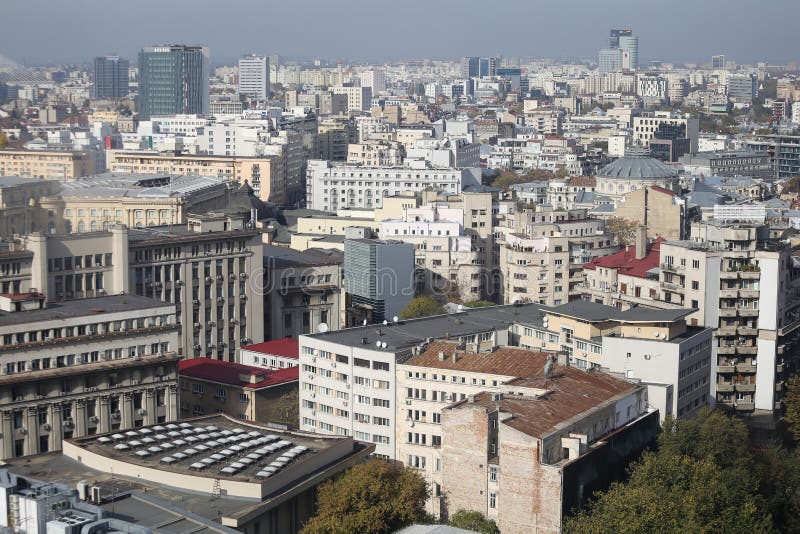 Old town Bucharest editorial photography. Image of architecture - 130434837