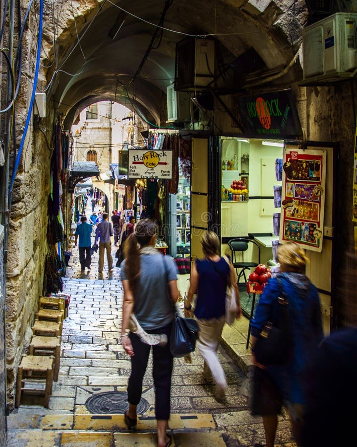 Old town of Jerusalem editorial photography. Image of arabs - 81235462