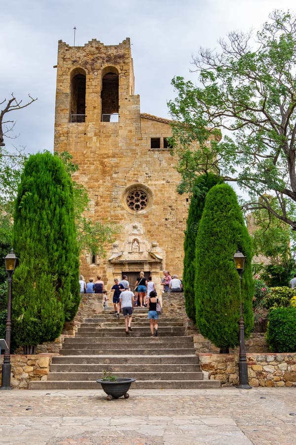 Old Town of Pals in Girona, Catalonia, Spain. Editorial Stock Photo ...
